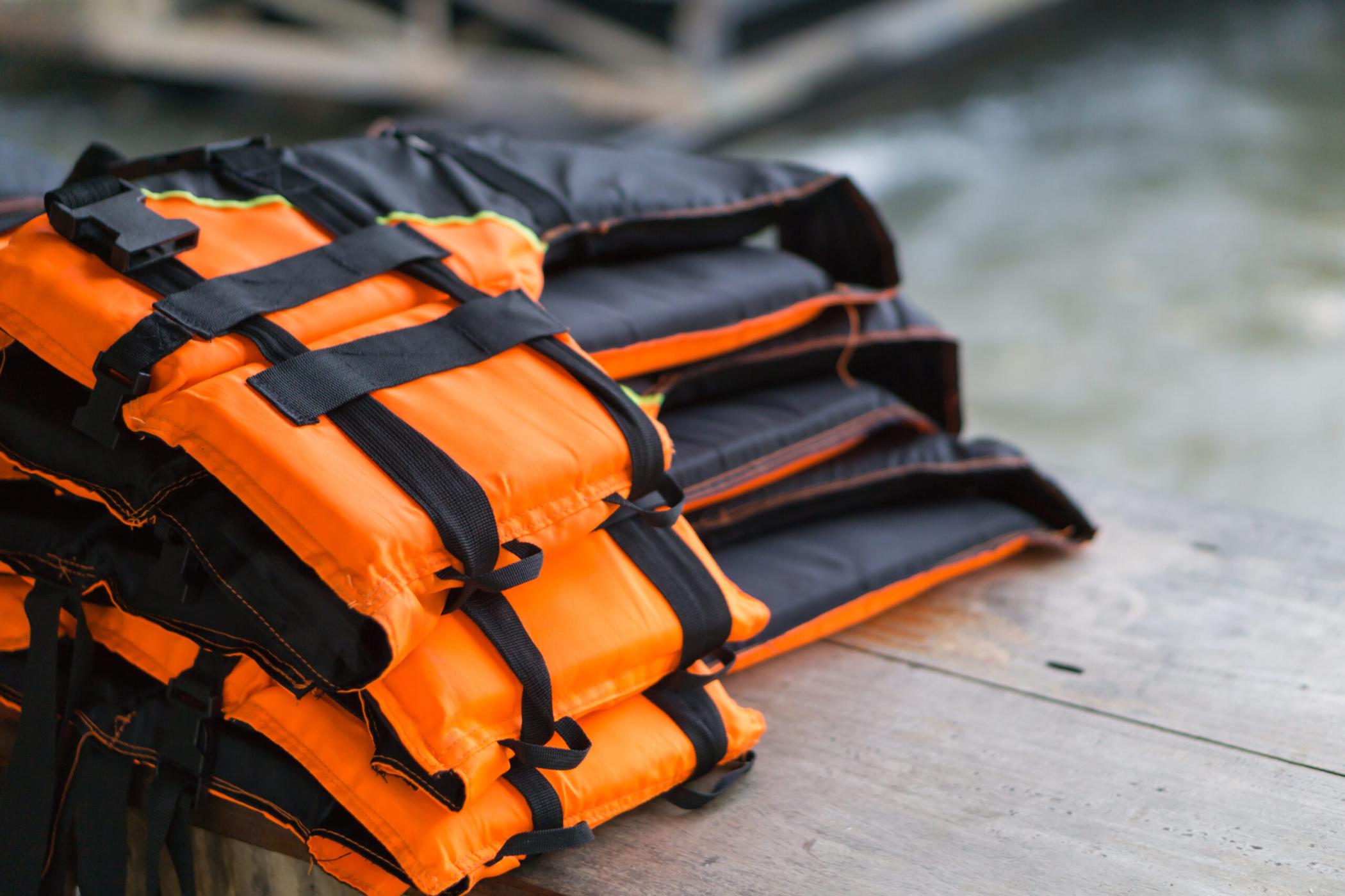 Life Jackets & Vests in Fayetteville, AR - Hot Springs Marina